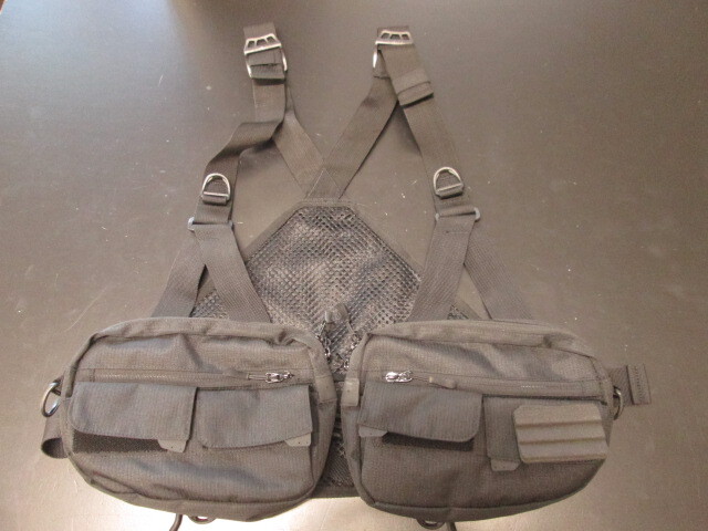 Yahoo!オークション - 訳アリ ダイワ DAIWA フィッシングベスト DV-35...