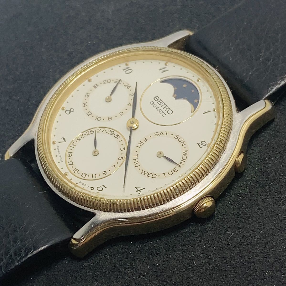Yahoo!オークション - SEIKO セイコー 7F38-6190 ムーンフェイズ Yahoo!オークション - SEIKO セイコー 7F38-6190 ムーンフェイズ