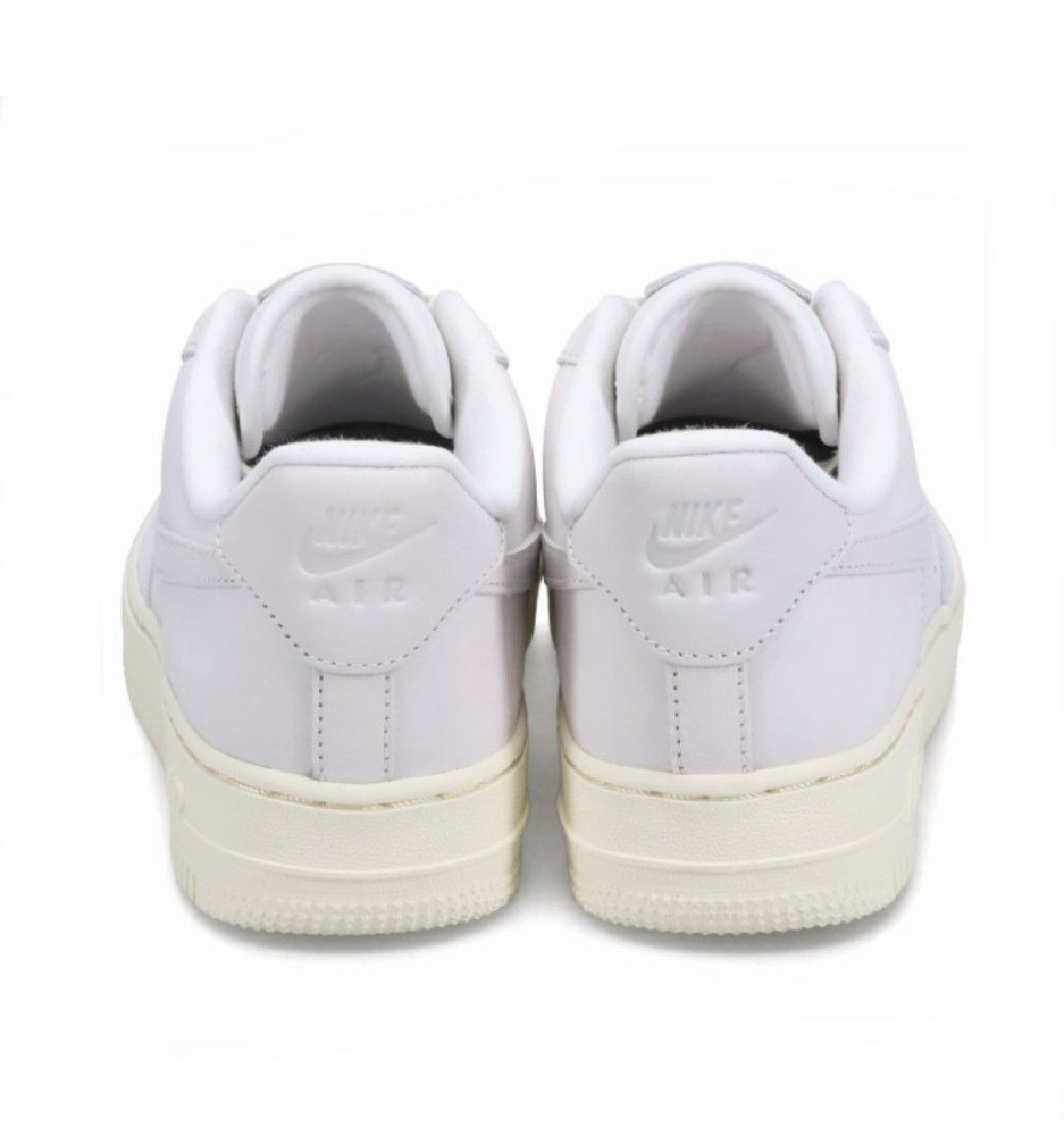 新品 NIKE W AIR FORCE 1 PRM ナイキ エアフォース1 プレミアム 新品 NIKE W AIR FORCE 1 PRM ナイキ エアフォース1 プレミアム