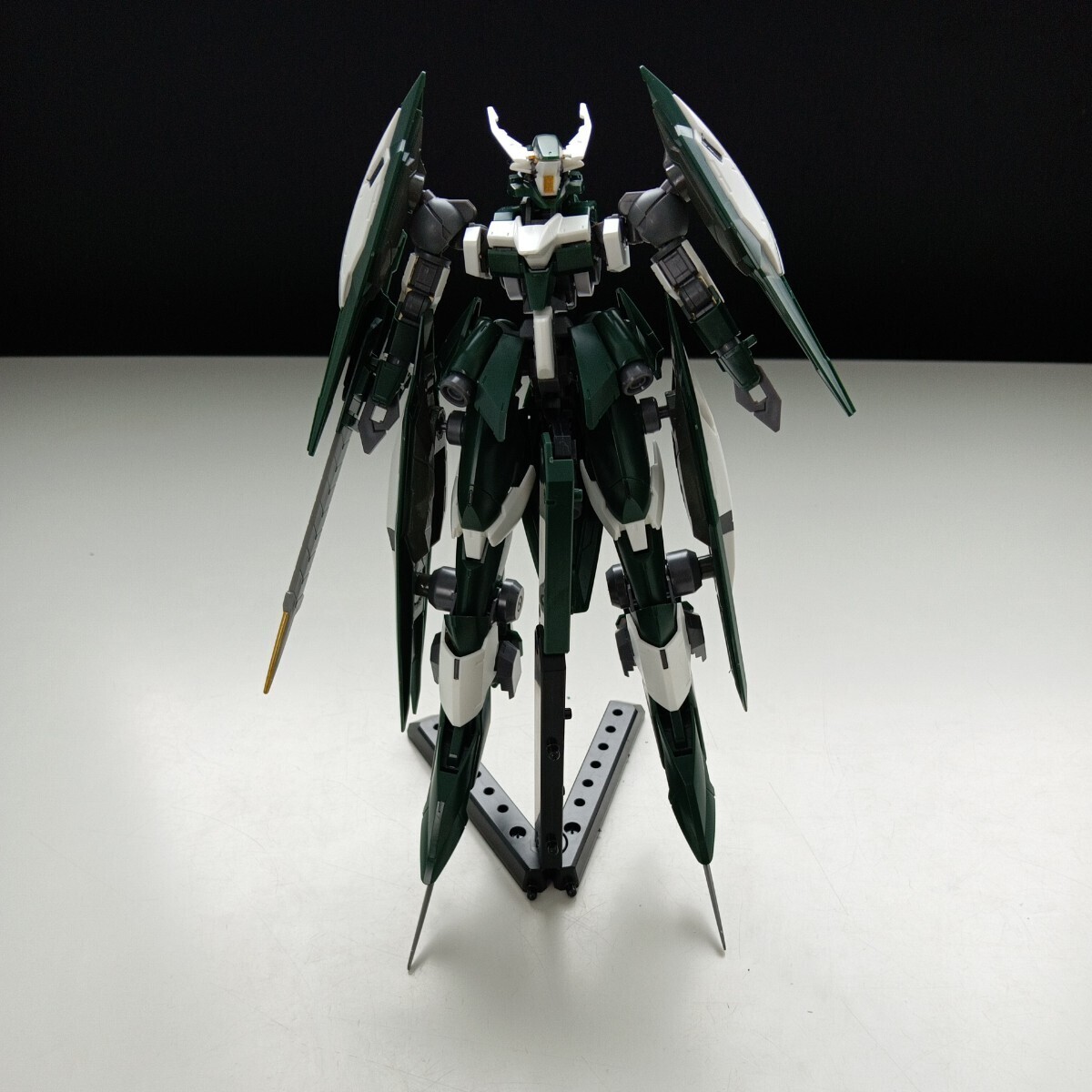 Yahoo オークション バンダイ Hgガンダム 機動戦士ガンダム 鉄血のオ