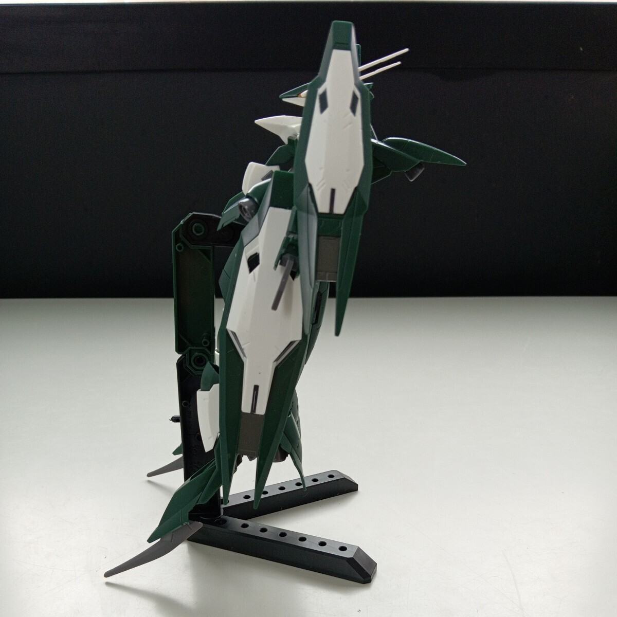 Yahoo オークション バンダイ Hgガンダム 機動戦士ガンダム 鉄血のオ