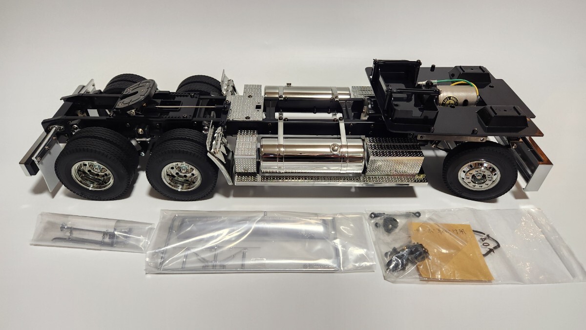 Yahoo!オークション - 【新車カスタム】タミヤ 1/14 グローブ Yahoo!オークション - 【新車カスタム】タミヤ 1/14 グローブ