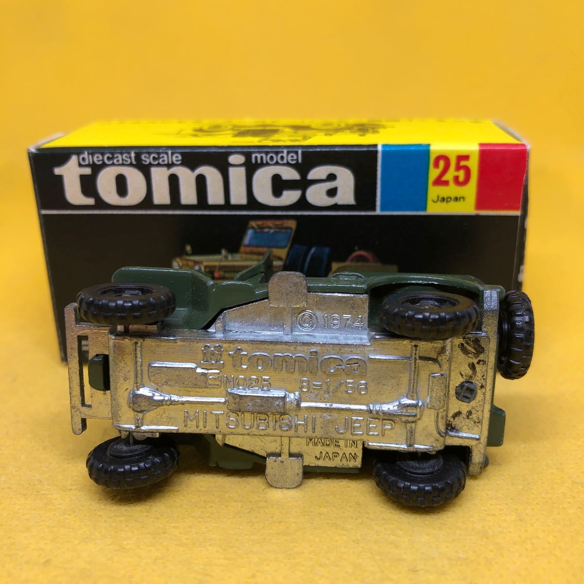 Yahoo!オークション - トミカ 日本製 黒箱 25 三菱 ジープ J3R 当時物 ...