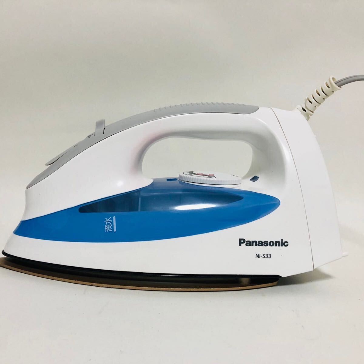Yahoo!オークション - 【美品】Panasonic スチームアイロン NI-S33-A ...