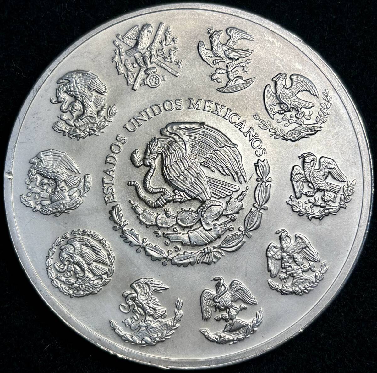 Yahoo!オークション - 【メキシコ特大銀貨】(5オンス(156g)純銀 直径65...