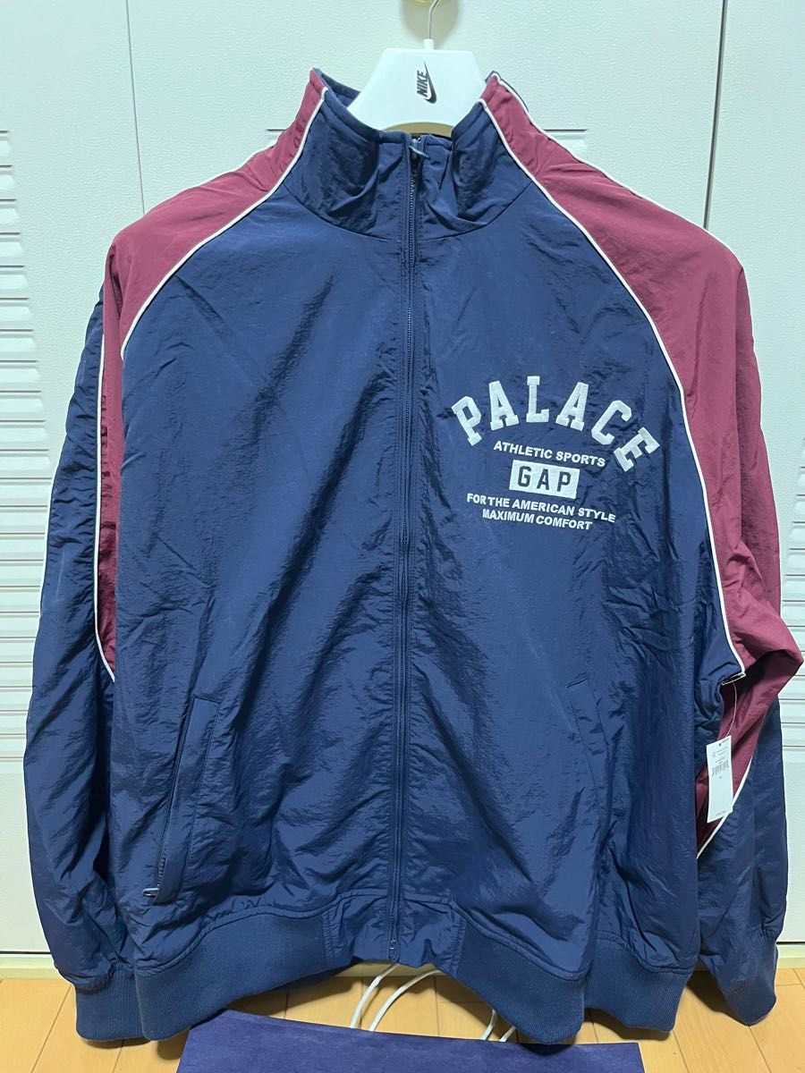 PALACE x Gap Nylon Track Top PALACE x Gap Nylon Track Top