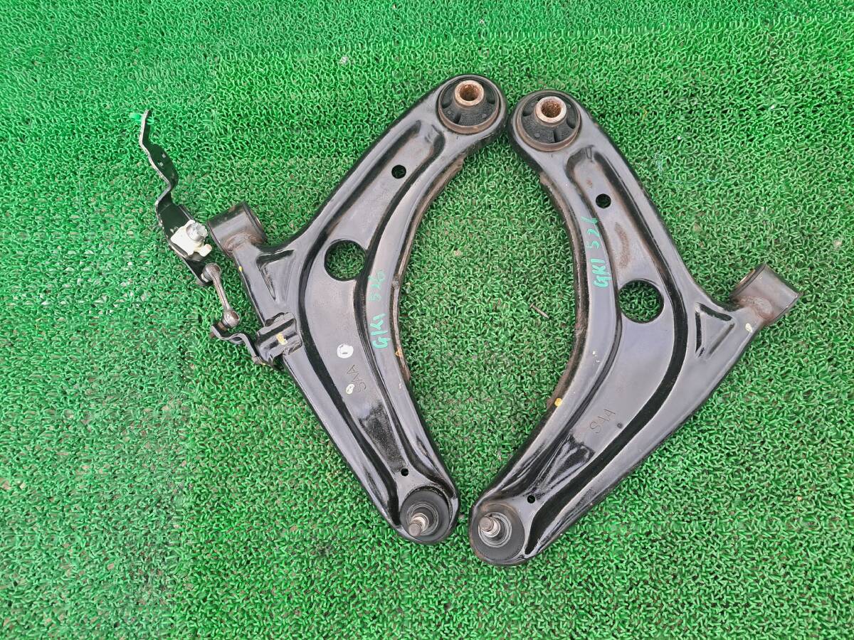 526 ホンダ 純正 モビリオスパイク GK1 GK2 純正 フロント ロアアーム 左右セット ロワアーム 左右(その他)｜売買されたオークション情報、yahooの商品情報をアーカイブ公開 ...