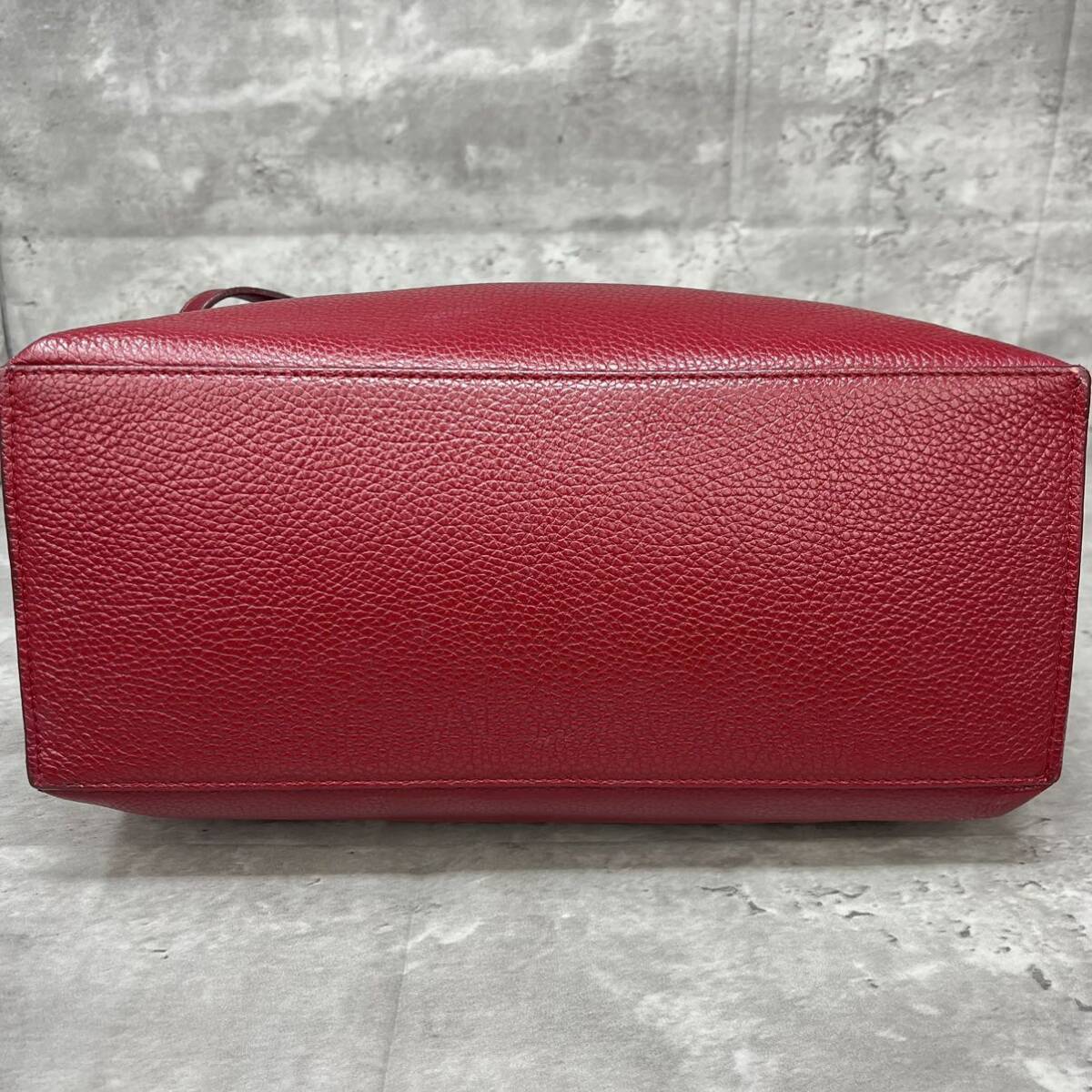 Yahoo!オークション - 希少色 A4 フルラ トートバッグ オールレザー シ...