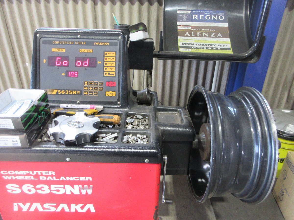 Yahoo!オークション - (R06/03/13) 15インチ 純正アルミホイール / ト...