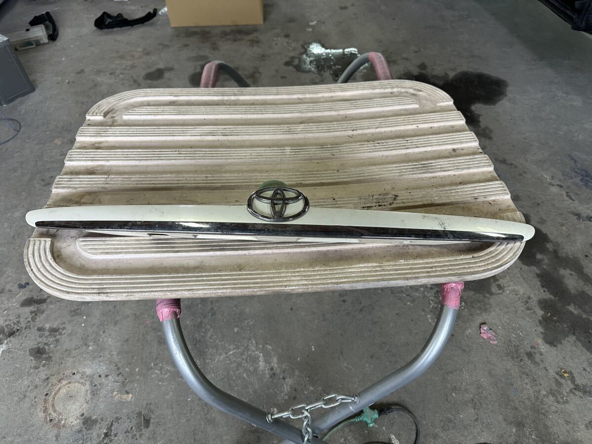 Yahoo!オークション - マーク2 JZX110リアセンターガーニッシュ