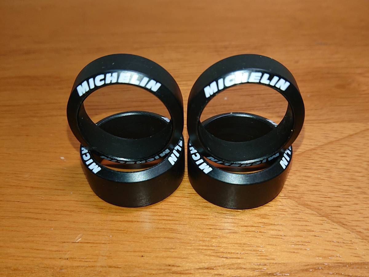 Yahoo!オークション - ミニッツ ドリフトタイヤ AWD 20mm