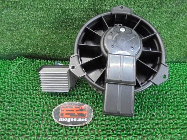 Yahoo!オークション - 1ER6076 HI4)) 日産 モコ MG22S E FOURショコラ...