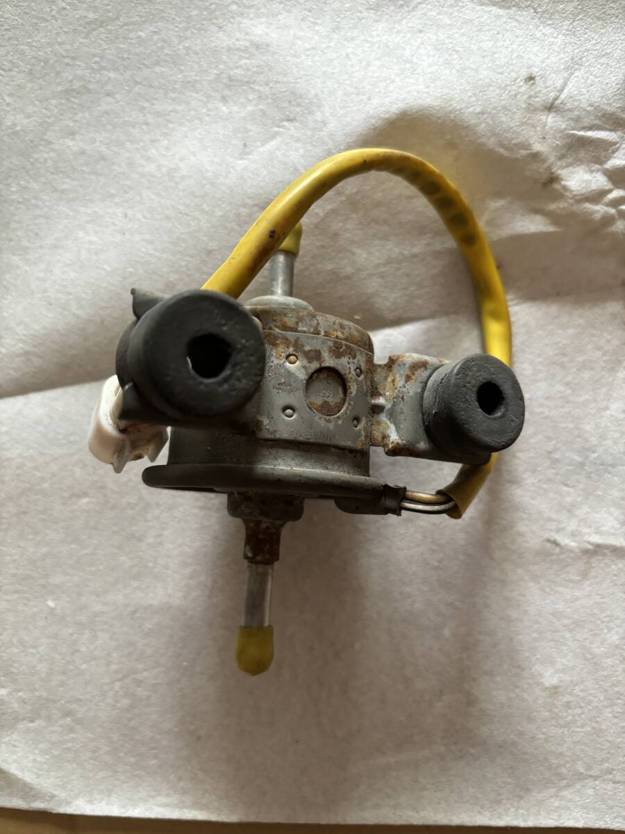 Yahoo!オークション - KS3 KS4 スバルサンバー燃料ポンプ