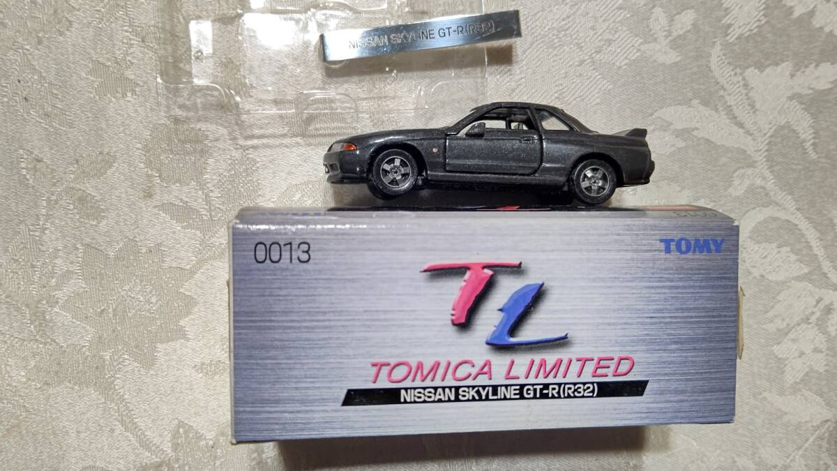 Yahoo!オークション - トミカリミテッド 0013 日産 スカイライン GTR（...