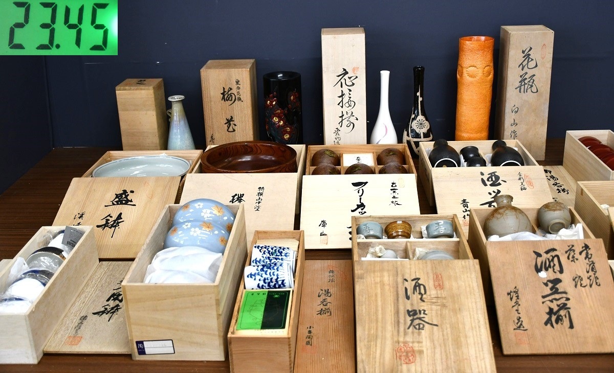 Yahoo!オークション - NY3-32【現状品】陶器まとめ 総重量 約23.5㎏ 花...