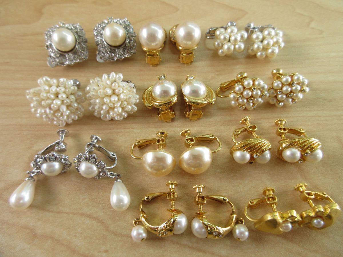 Yahoo!オークション - A44 フェイクパール パール系 イヤリング 両耳...