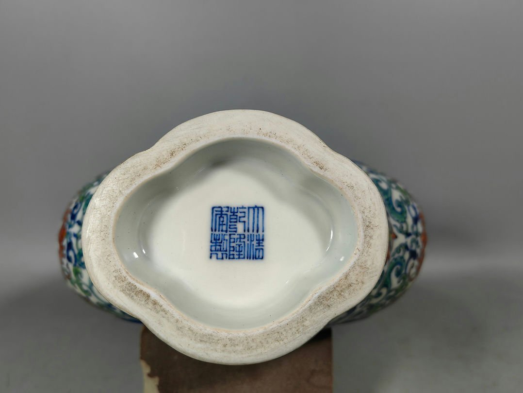 Yahoo!オークション - 観心・時代旧蔵 C331大清乾隆年製 斗彩寿桃紋抱...