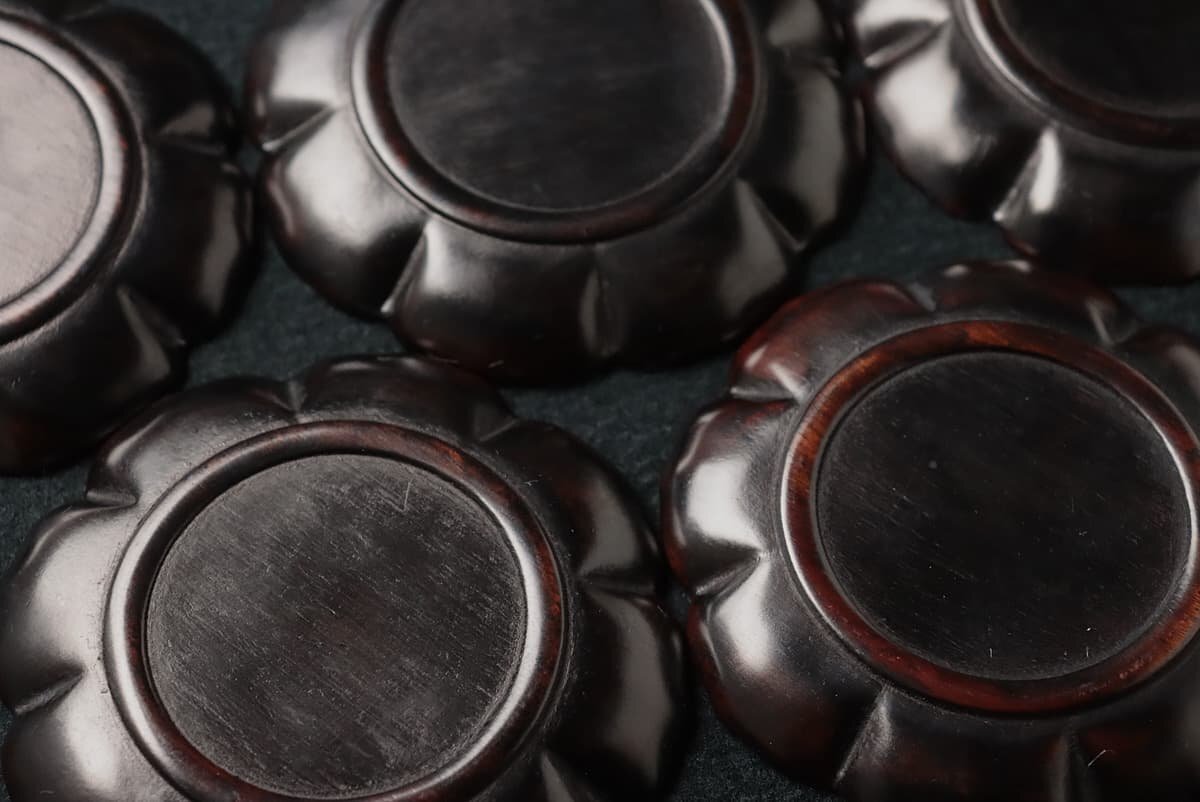 Yahoo!オークション - ER335 時代 唐木輪花茶托 五客 径9cm 総重205g・...