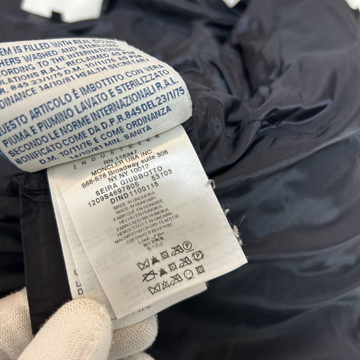 破格最安値】MONCLER モンクレール SEIRA セイラ 袖フリル 破格最安値】MONCLER モンクレール SEIRA セイラ 袖フリル
