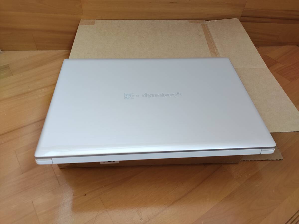 Yahoo!オークション - 【美品】dynabook P2-C7VB-EG Core i7 1260P/メ...