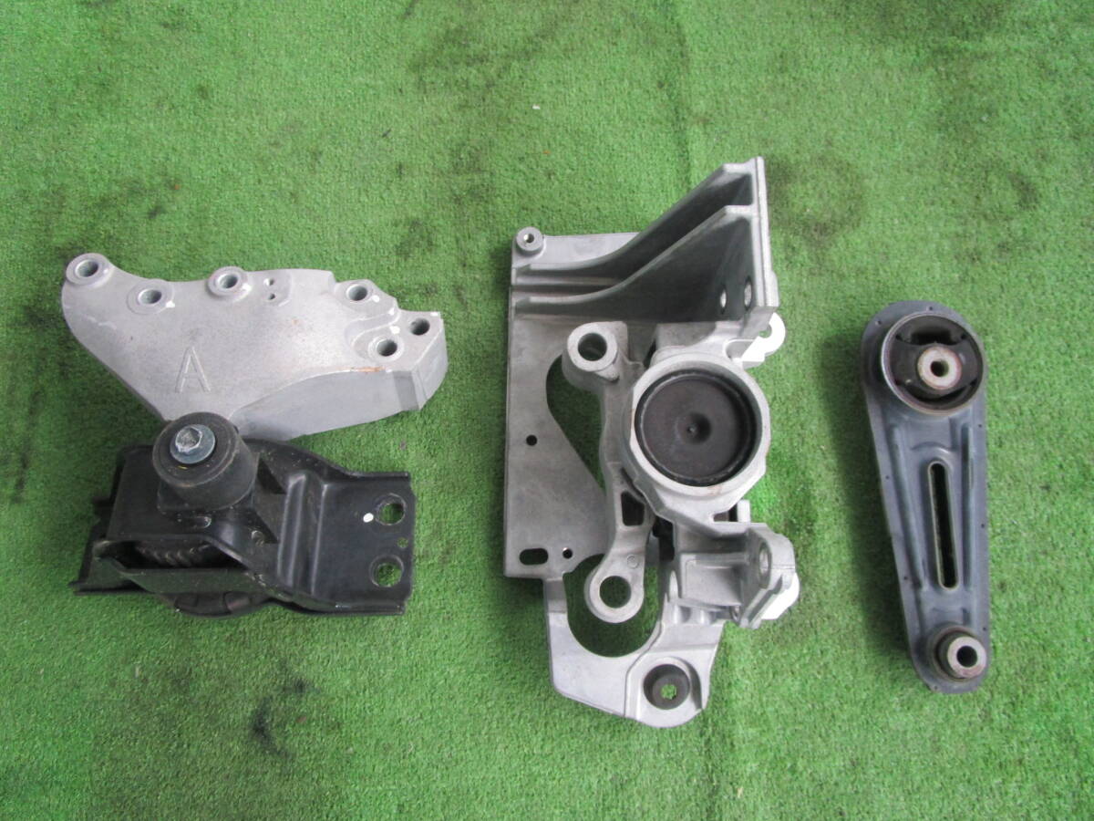 GC27 ニッサン セレナ ワゴン ライダー エンジンマウント 3点セット 11220-5TA0A 11210-5TA0A 1360-5TA0A 060311rs(エンジン部品)｜売買された ...