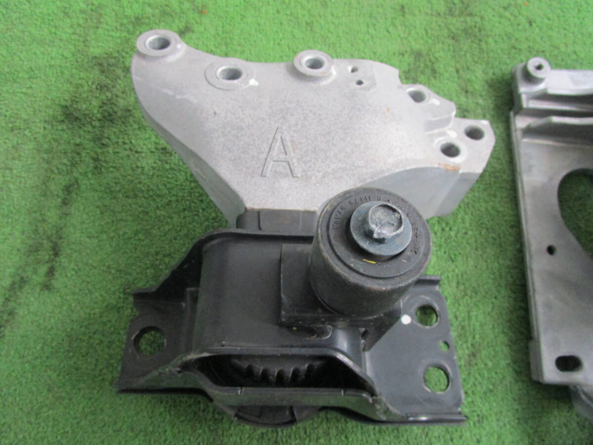 GC27 ニッサン セレナ ワゴン ライダー エンジンマウント 3点セット 11220-5TA0A 11210-5TA0A 1360-5TA0A 060311rs(エンジン部品)｜売買された ...