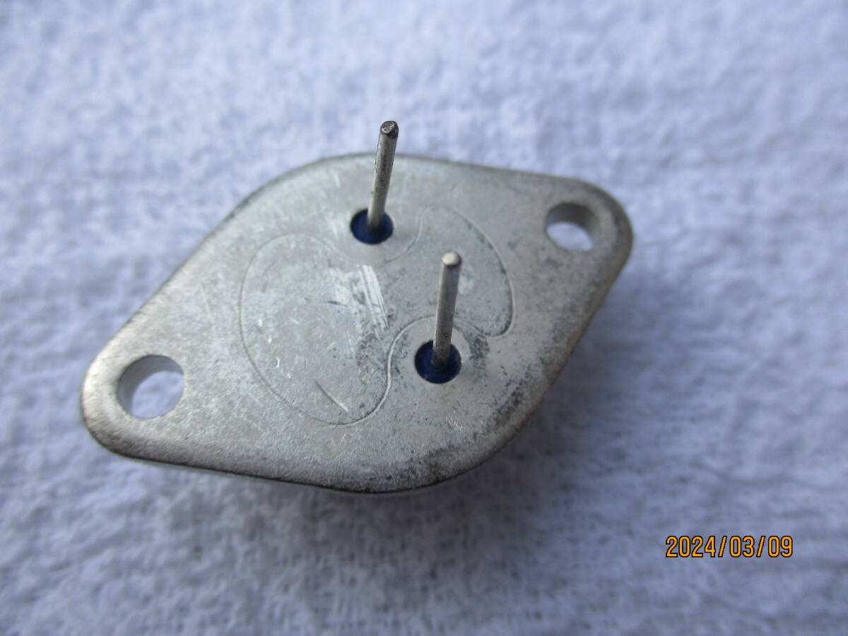 Yahoo!オークション - 日立製トランジスタ K134 1個 J49 3個 合計4個