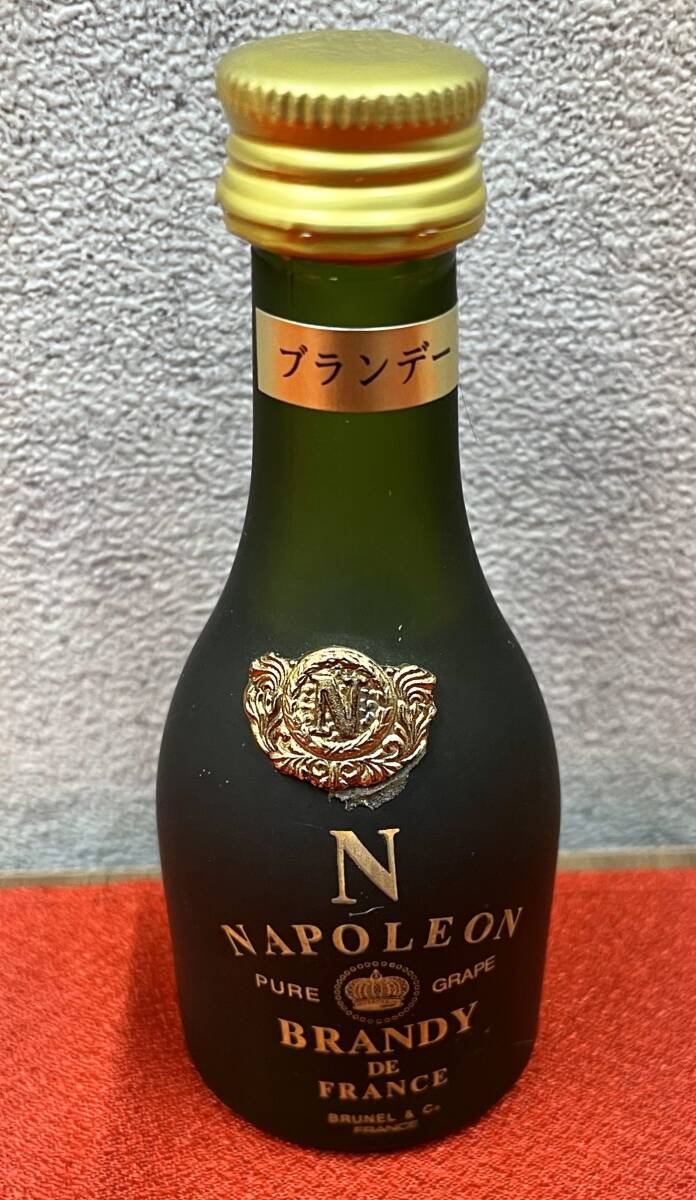 Yahoo!オークション - ♯6795【未開封】ナポレオンブランディ（小瓶）40...