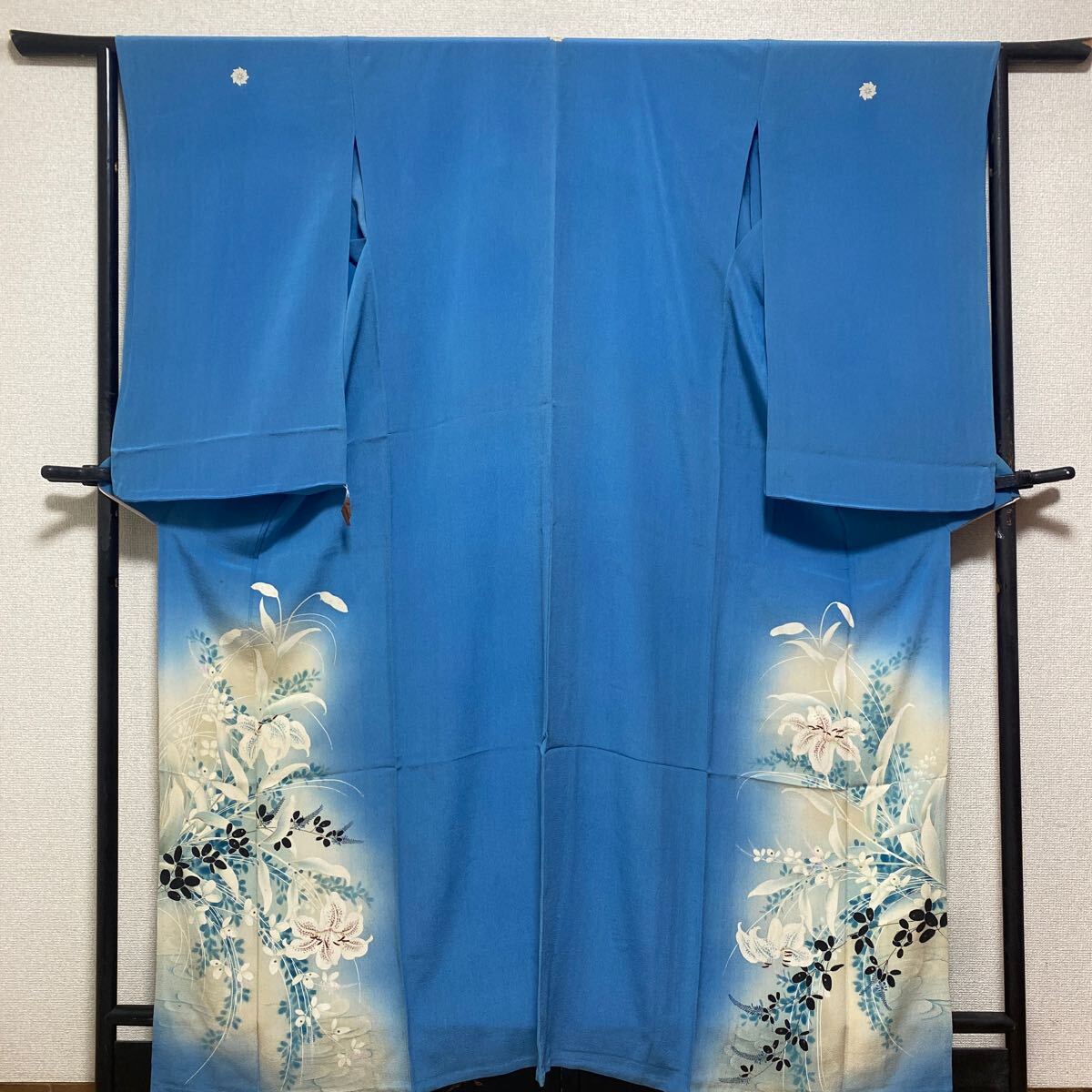 着物 袷 単衣 色留袖 紋付 五つ紋 花柄 正絹 春夏秋冬 着丈147.5cm 裄丈61cm 0326-15m(仕立て上がり)｜売買されたオークション情報、yahooの商品情報をアーカイブ公開 ...