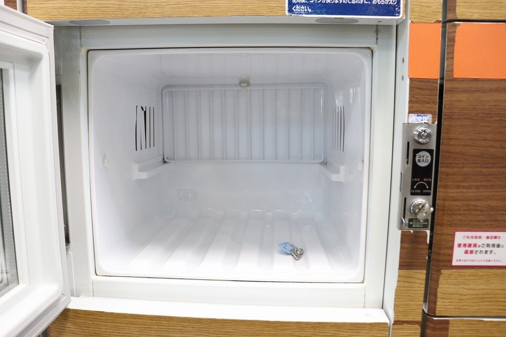 Yahoo!オークション - 【引取限定】J4755 福島工業 コールドロッカー 8...