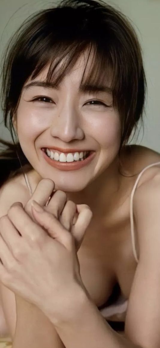 Yahoo!オークション - 田中みな実 くびれ乳 A1サイズ・ポスター