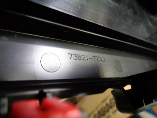 Yahoo!オークション - [D02] スズキ オーディオ ナビ パネル 73821-77R...