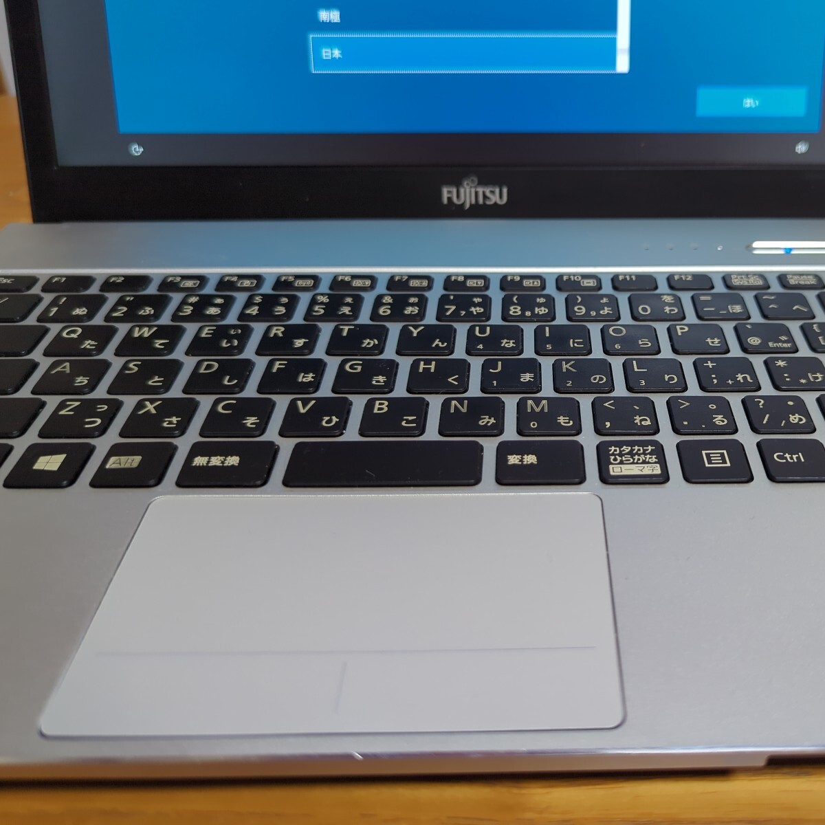 Yahoo!オークション - FUJITSU LIFEBOOK S904/H