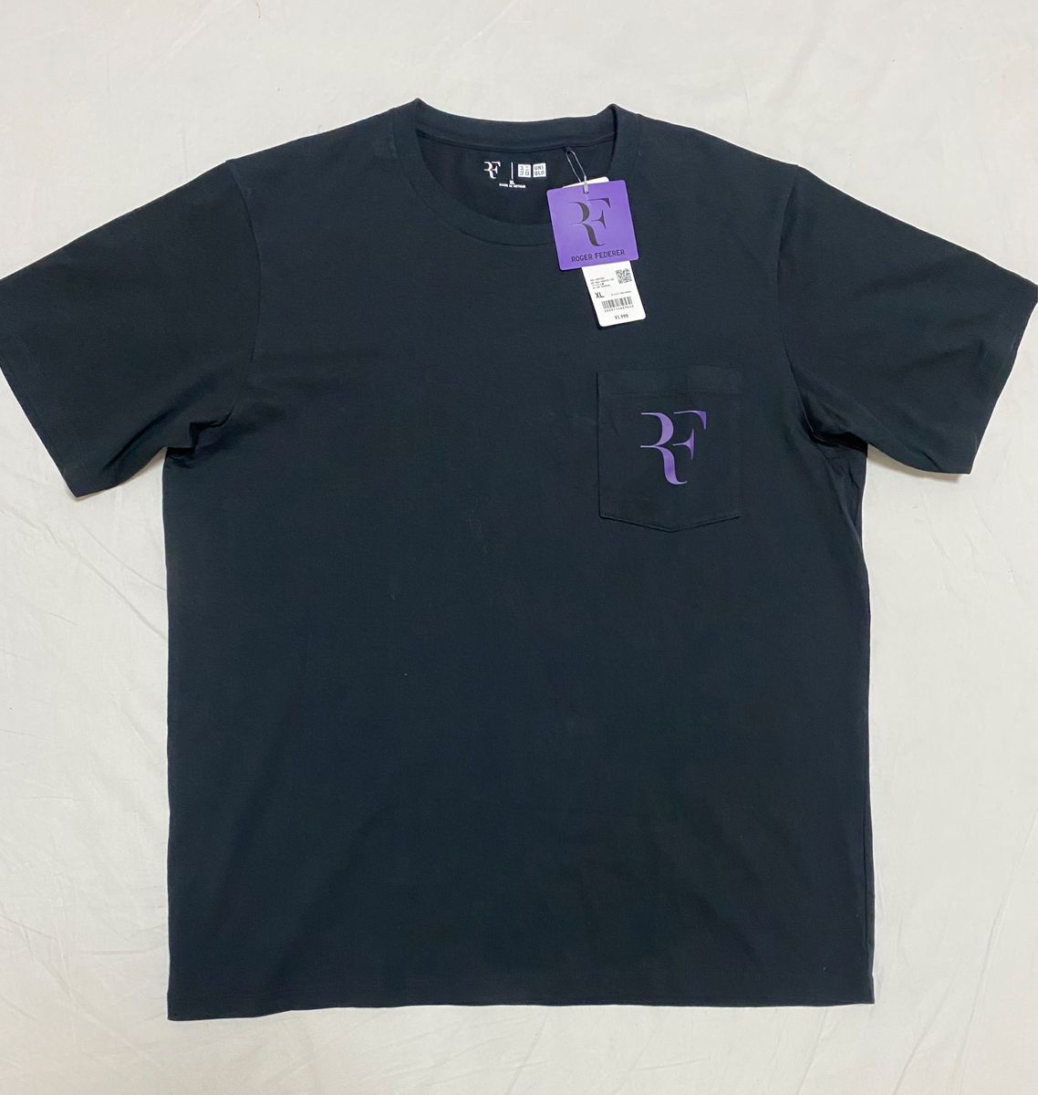 未使用品 UNIQLO ユニクロ ロジャー・フェデラー RFグラフィック 未使用品 UNIQLO ユニクロ ロジャー・フェデラー RFグラフィック