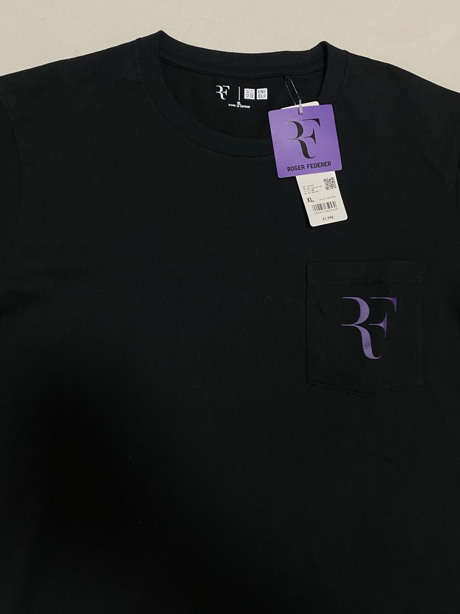 未使用品 UNIQLO ユニクロ ロジャー・フェデラー RFグラフィック 未使用品 UNIQLO ユニクロ ロジャー・フェデラー RFグラフィック