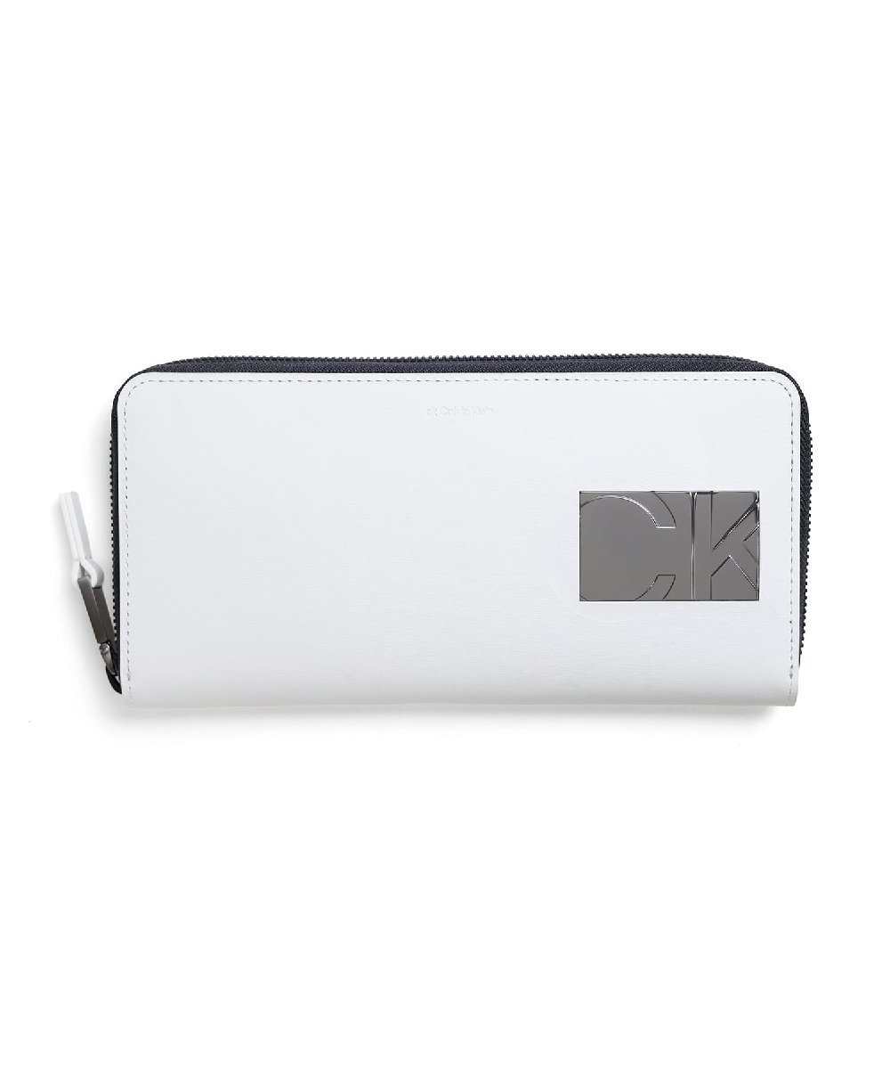 Yahoo!オークション - QQ939 CK カルバンクライン 定価26400円 新品 白...