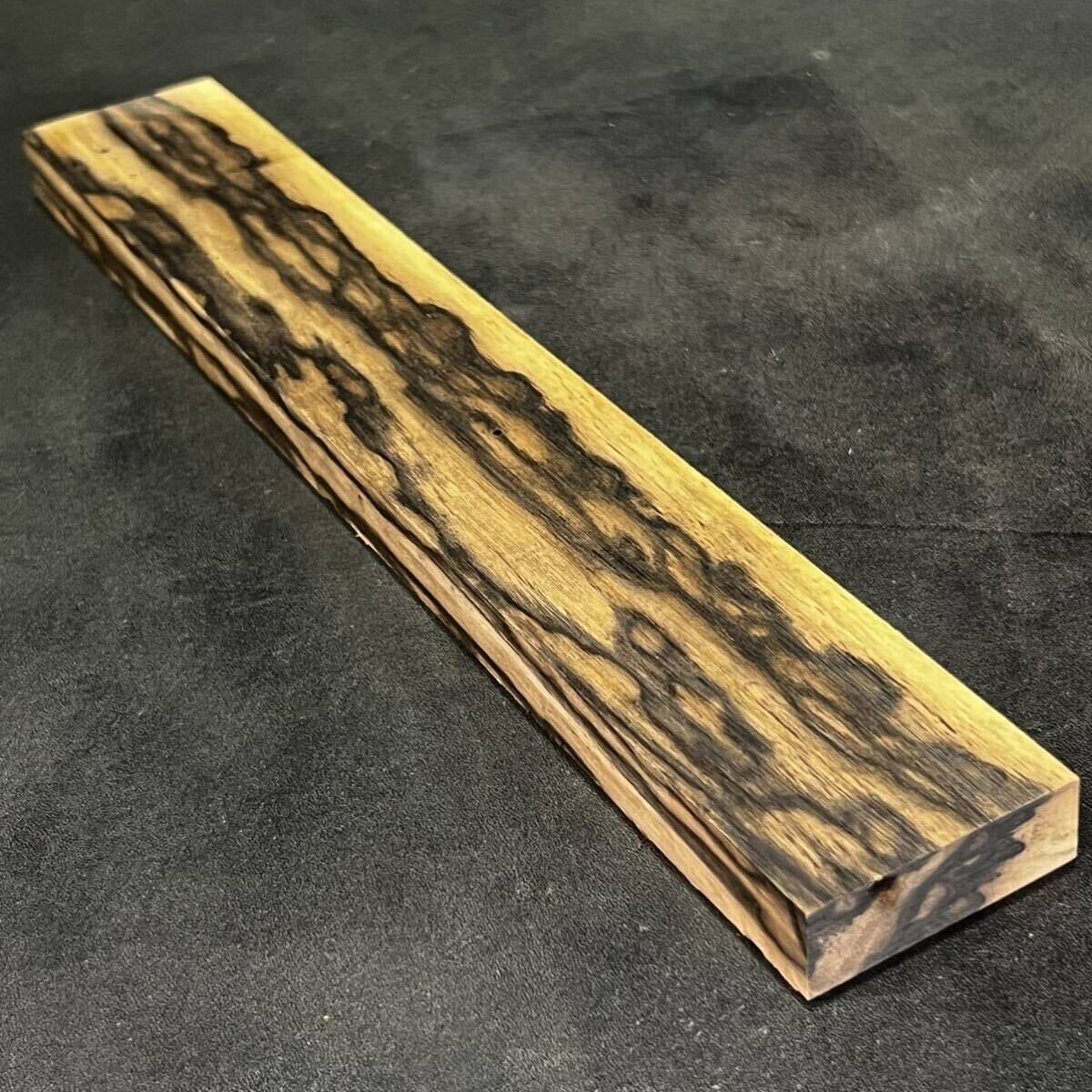 N-0412 黒柿 孔雀杢 板材 寸法 縦284㎜幅45㎜厚14㎜ ハンドメイド素材 虫食い カケあり 希少材(新品)のヤフオク落札情報