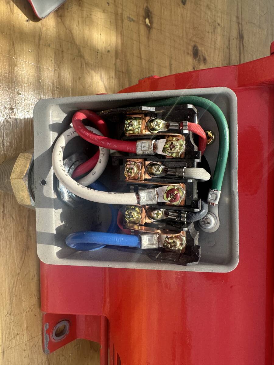 Yahoo!オークション - 三菱モーター 4P 7.5kw TYPE SB-JR