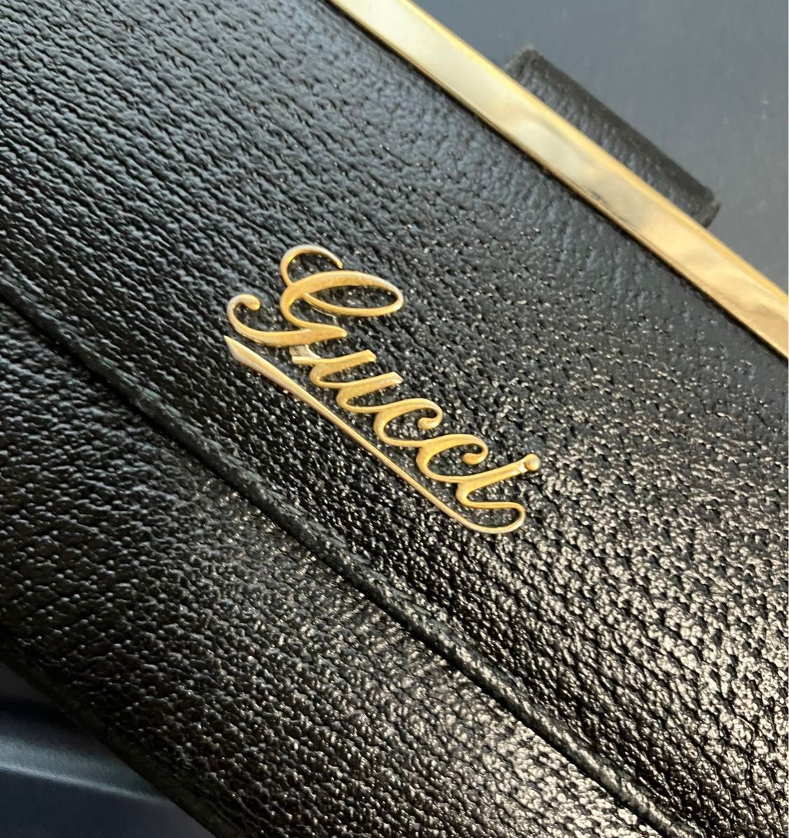 GUCCIグッチ 筆記体ゴールドロゴプレート長財布 レザー|Yahoo GUCCIグッチ 筆記体ゴールドロゴプレート長財布 レザー|Yahoo