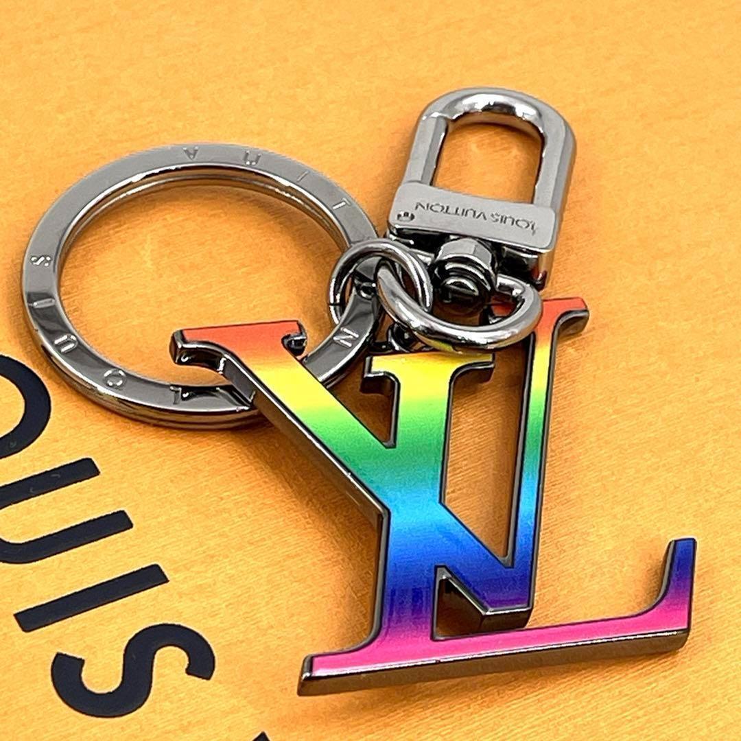 c538 ルイヴィトン 極 Louis Vuitton LV ポルトクレ レインボー マルチカラー キーホルダー MP2464 バッグチャーム ガンメタ メタル(服飾小物)｜売買された ...