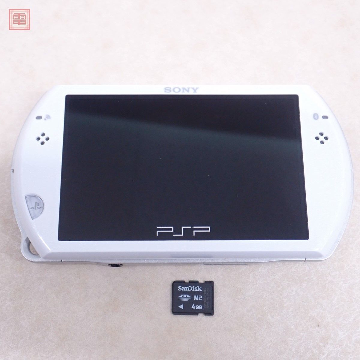 Yahoo!オークション - 動作品 PSP go 本体 パール ホワイト PSP-N1000 ...