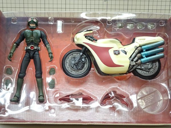 Yahoo!オークション - #k36【梱100】バンダイ S.I.C. 仮面ライダー1号 ...
