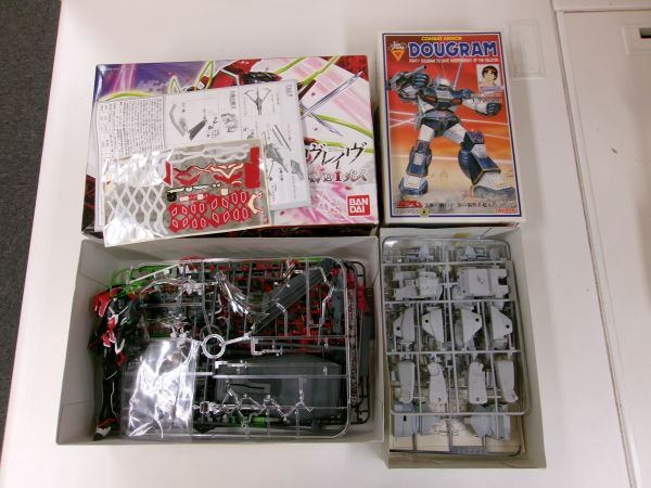 Yahoo!オークション - #s53【梱120】アオシマ 1/32 ニッサン R32 スカ...