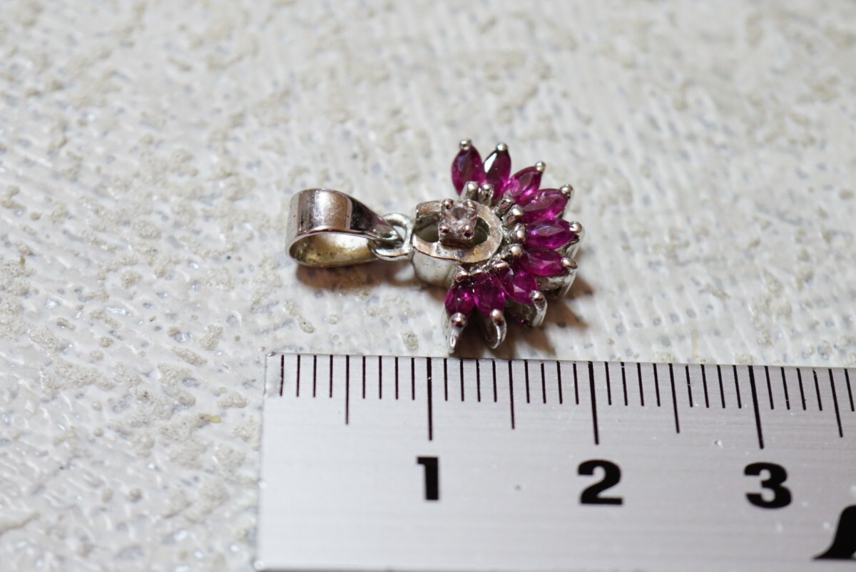 Yahoo!オークション - 1567 天然ルビー ペンダント ネックレス ヴィン...