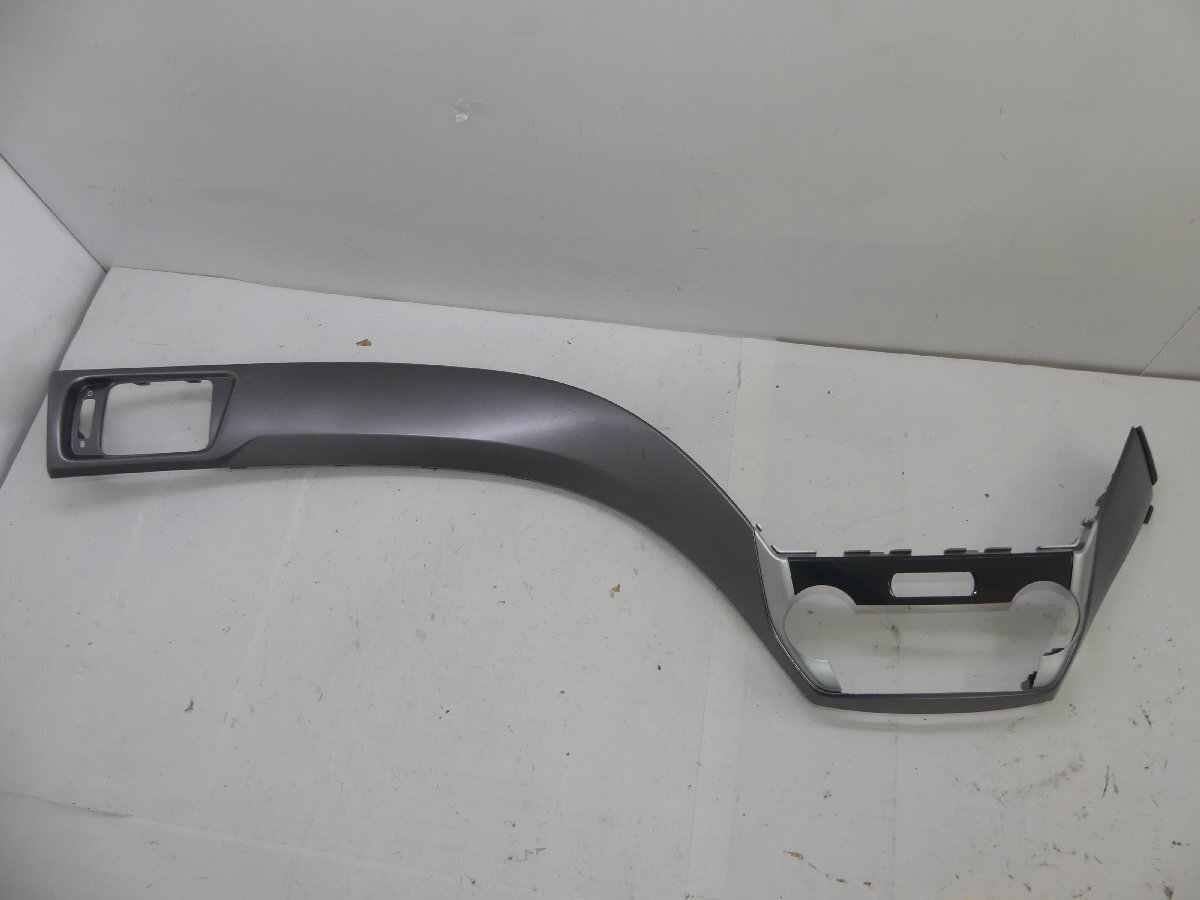 Yahoo!オークション - A2732 F スバル フォレスター SH9 純正 パネル ...