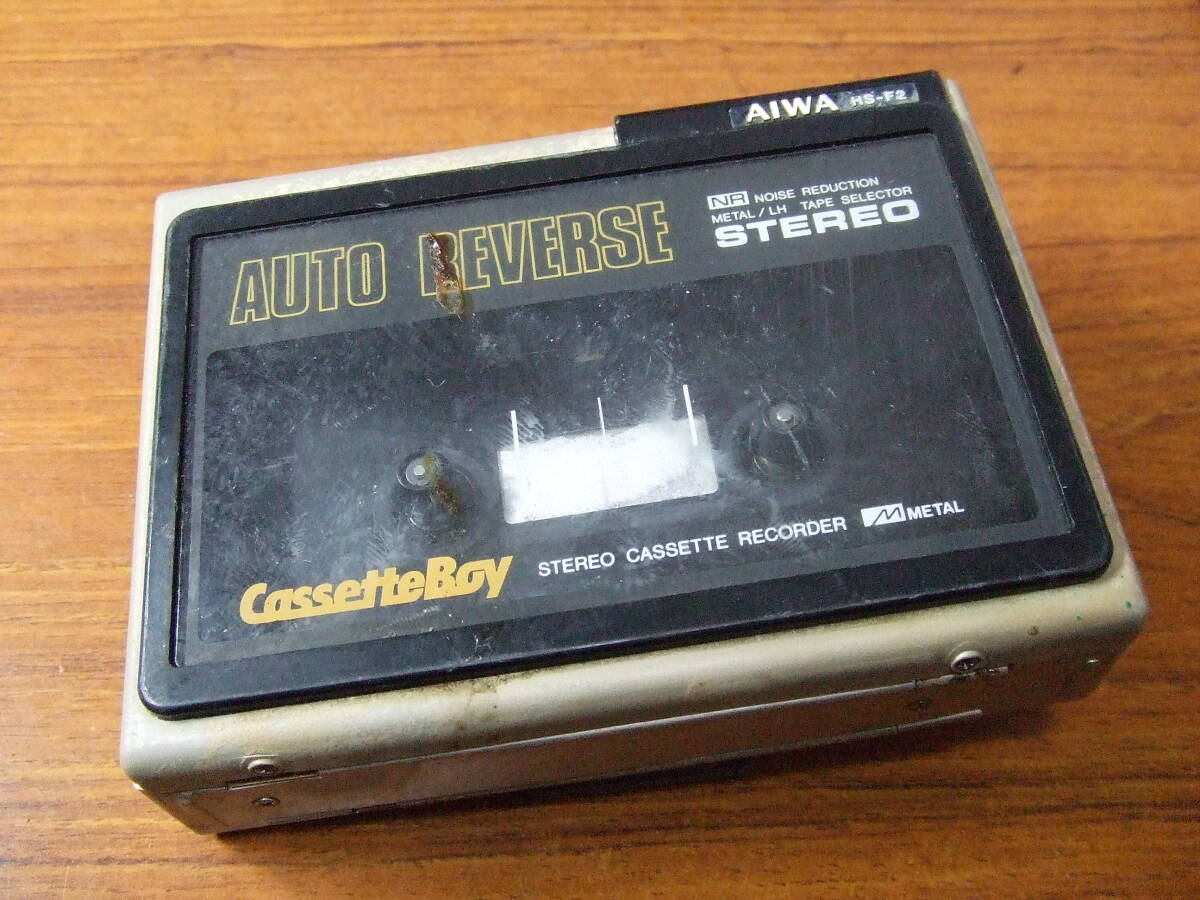 Yahoo!オークション - h492 アイワ/aiwa HS-F2 ポータブルカセットプレ...