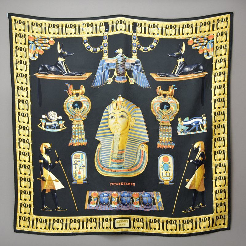 1円 HERMES エルメス カレ90 スカーフ TUTANKHAMUN シルク ブラック ゴールド エジプト ツタンカーメン フランス製 ショール Ma.d(服飾小物)｜売買された ...