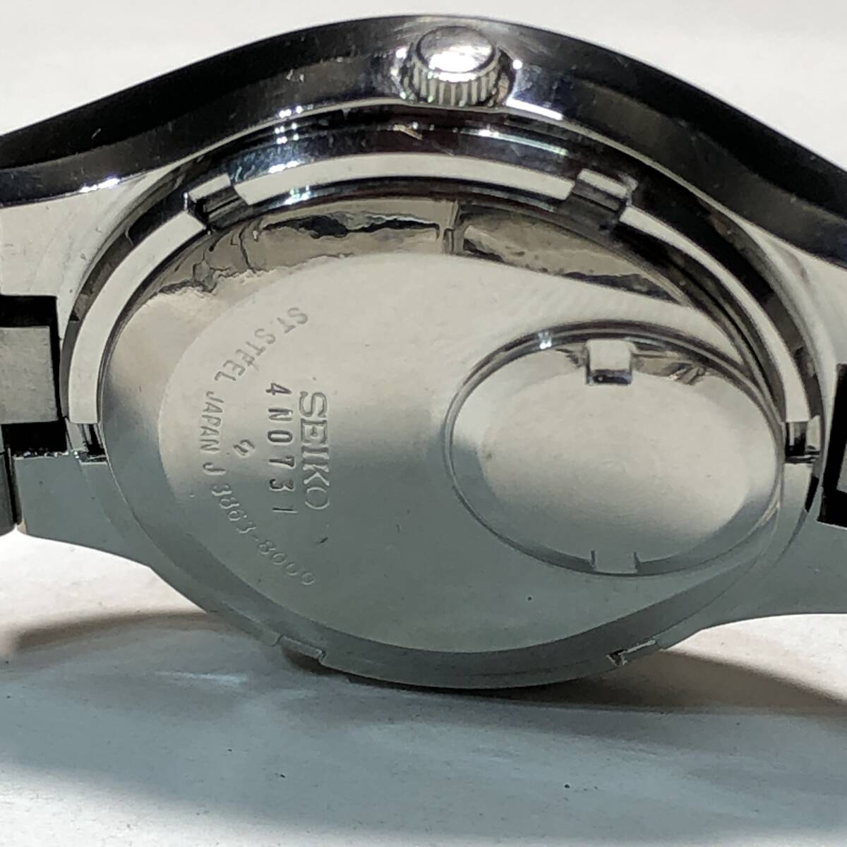 SEIKO セイコー QUARTZ QR 3863-8000 メンズ 腕時計 稼働(セイコー)｜売買されたオークション情報、yahooの商品情報をアーカイブ公開 - オークファン（aucfan ...