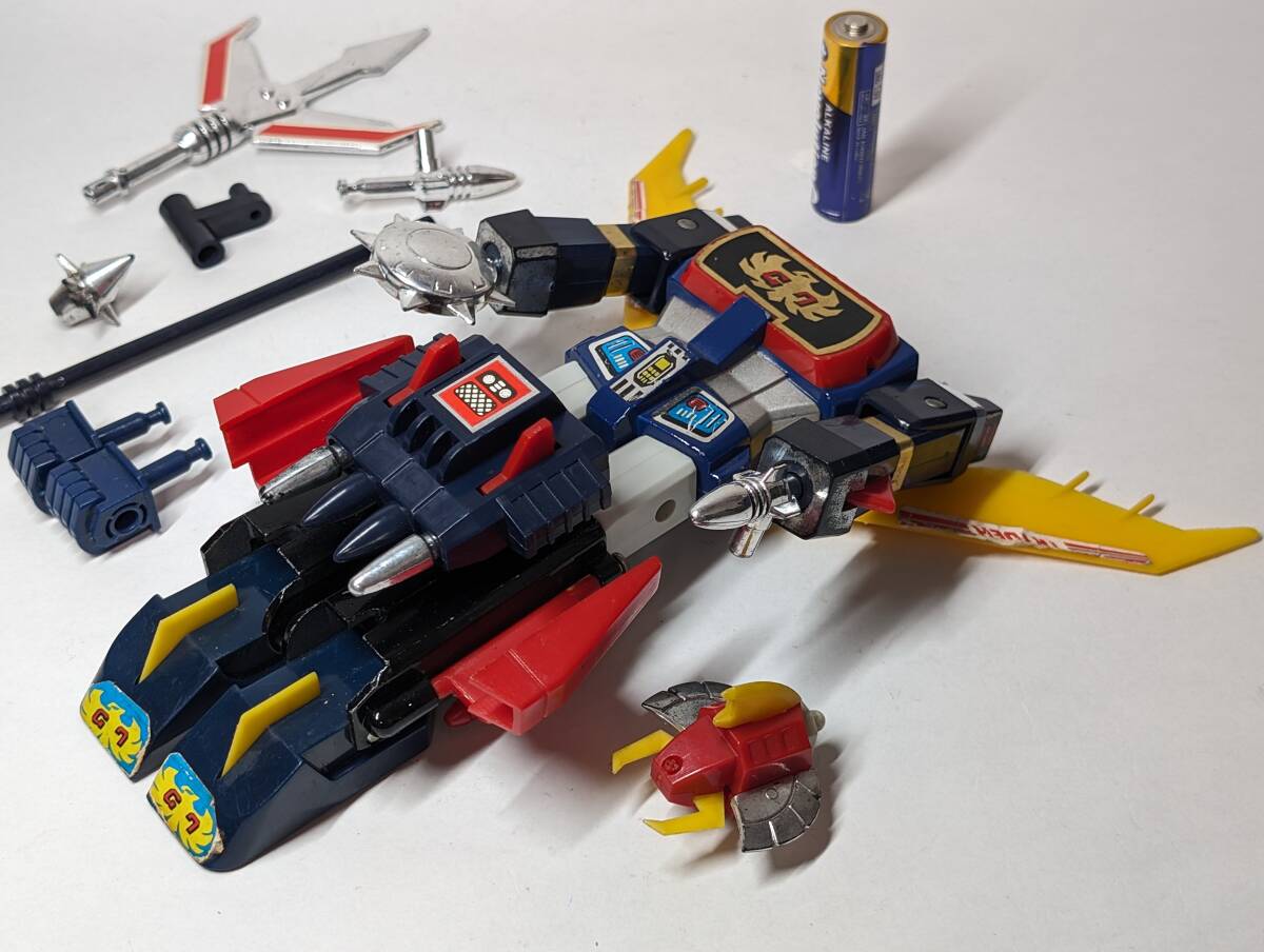 クローバー 無敵ロボ トライダーG7 DX ダイカスト 超合金 当時物 パンチ ジャベリン ミサイル レガーズランチャー カッター付属 3662(超合金)｜売買されたオークション情報 ...