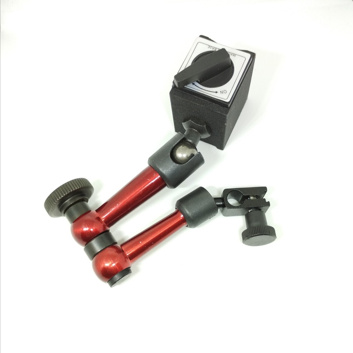 訳有り品 ダイヤルゲージ マグネットスタンド カムロック式 E130 A(基準器、ゲージ)｜売買されたオークション情報、yahooの商品情報をアーカイブ公開 - オークファン（aucfan.com）